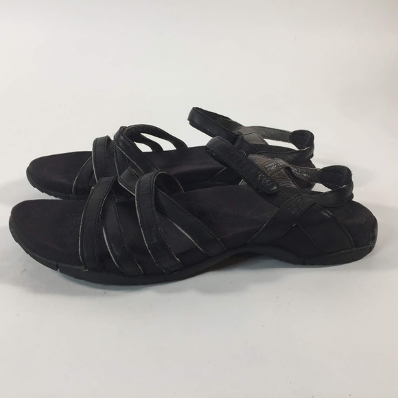 L.L. Bean | Shoes | Ll Bean Size Black Sandals | Poshmark